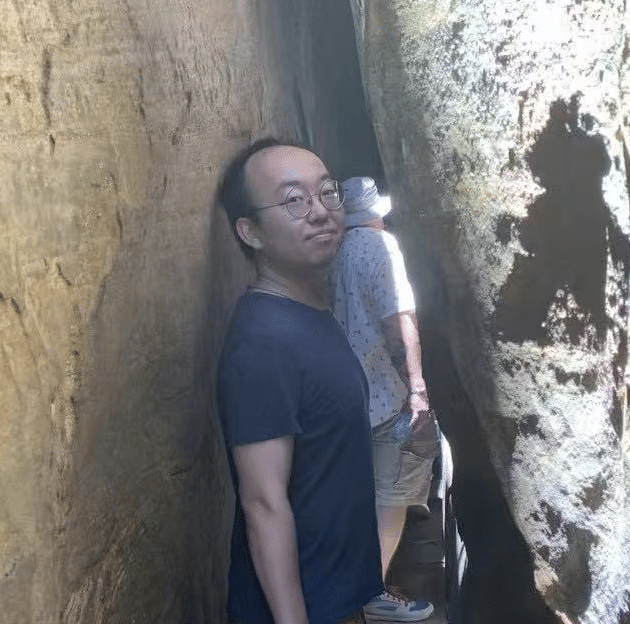 The Group | Dr. Steven Zinkle's Research Group